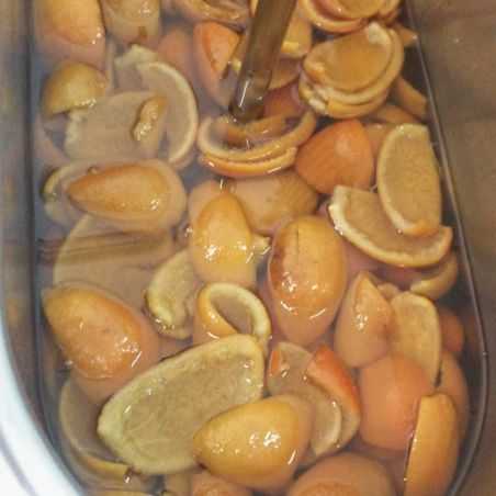 Whole candied mixed fruits in glass jar 500 g